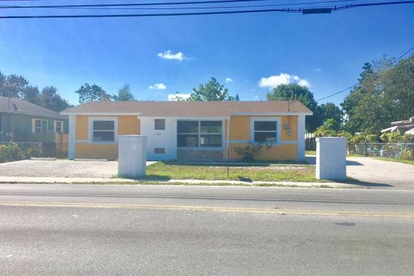 Monroe Heights - Riviera Beach, Florida | Neighborhoods.com